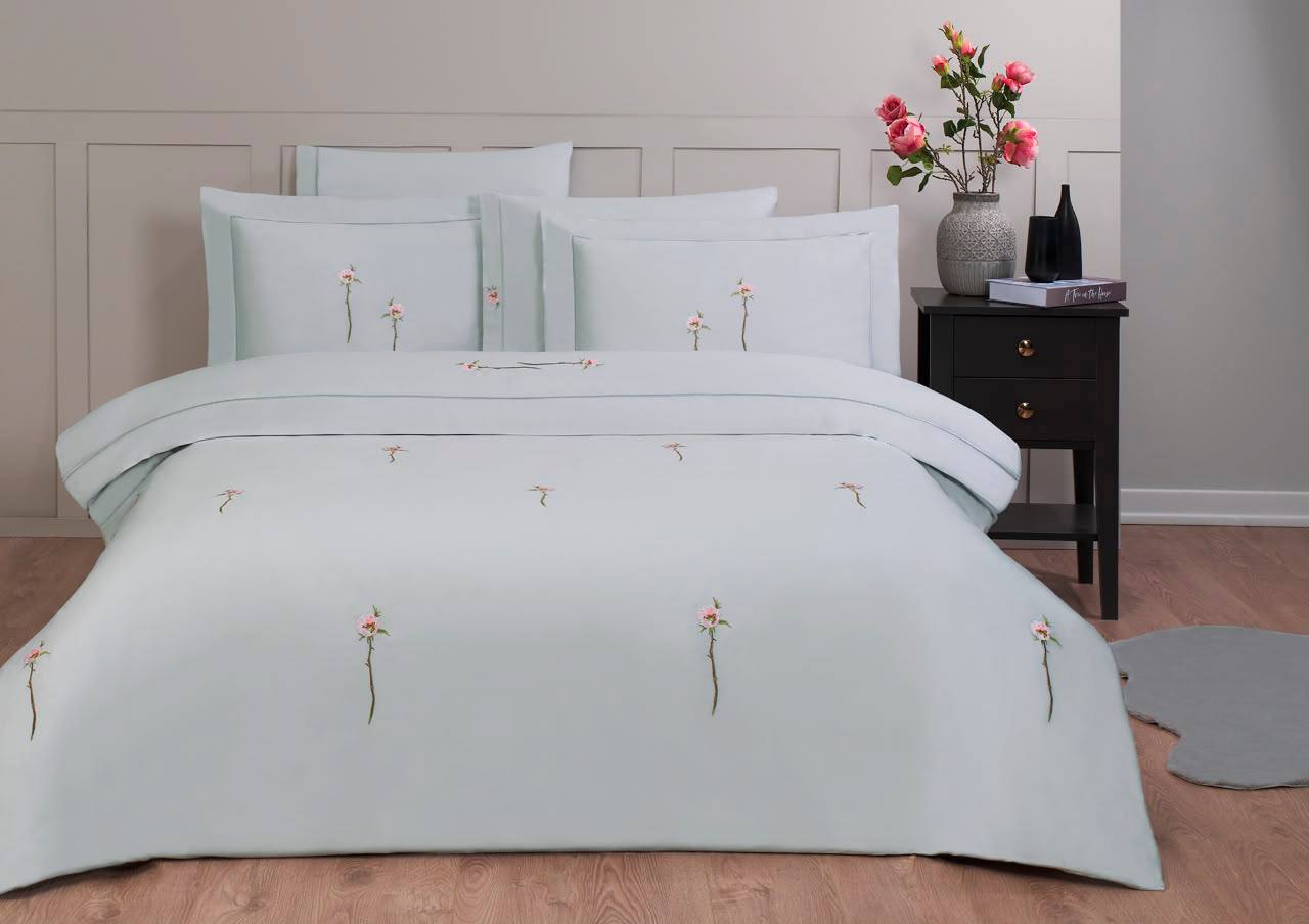 Комплект постельного белья Tivolyo Home NEW CLEMATIS серый
