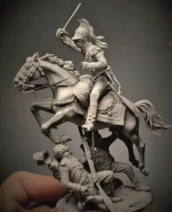 Неокрашенные модели фигурок CHUYUN 1/32