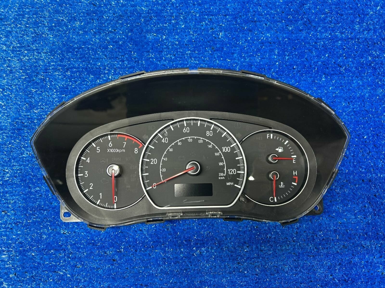 Панель приборов Suzuki SX4 хэтчбек M16A 1.6 2007 34110-79J60