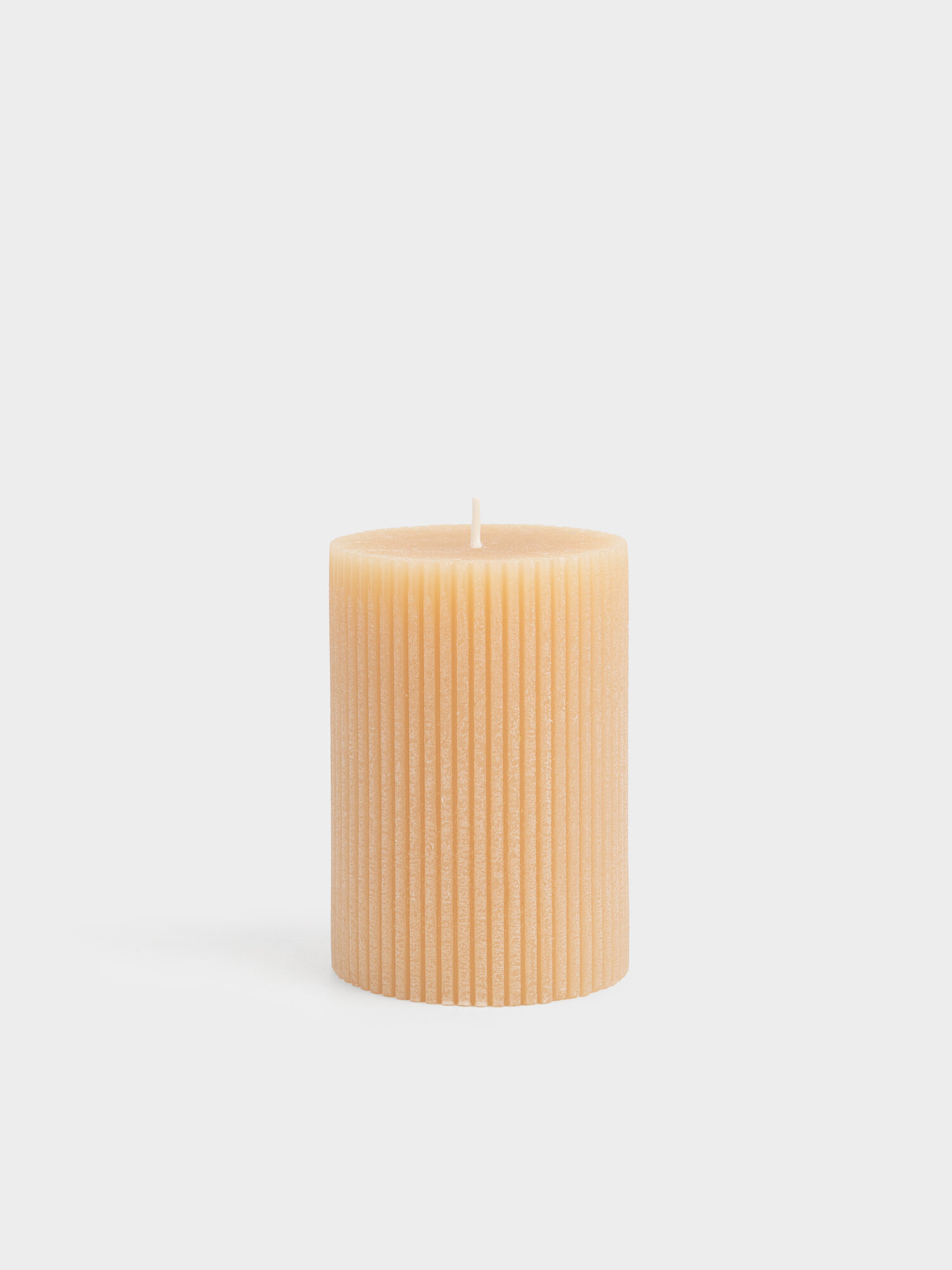 Свеча, 7х10 см, цилиндрическая, бежевая, Ribbed candle, Kuchenland