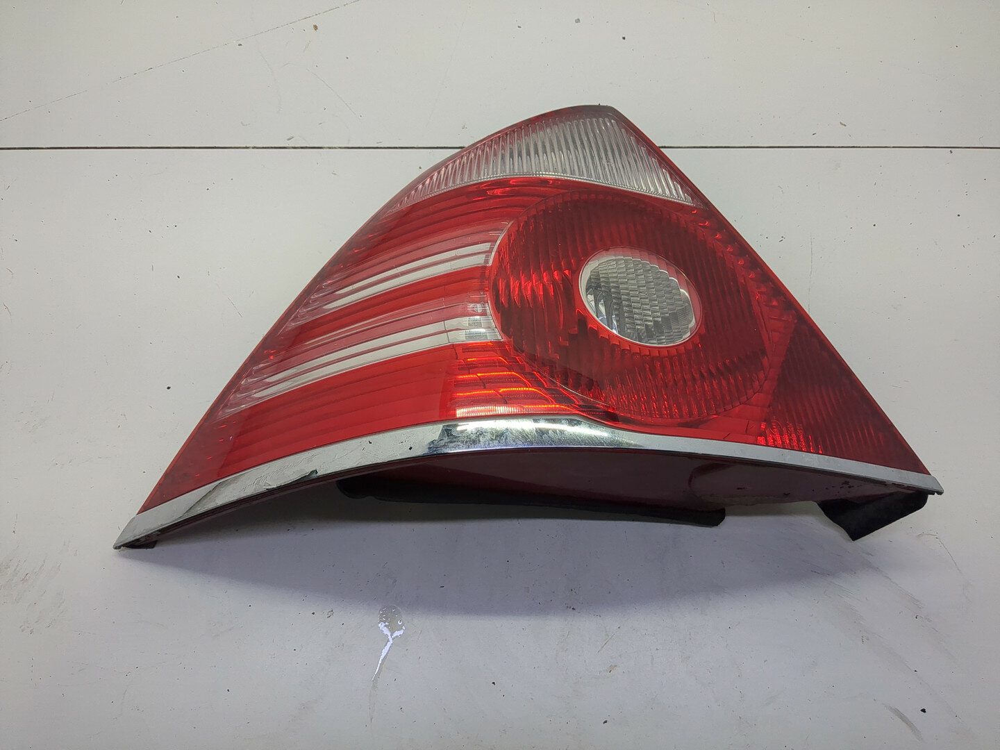 Фонарь (задний) левый Ford Mondeo 3 Б/У