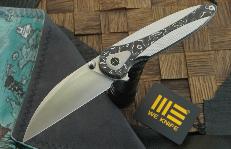Складной нож We Knife Zenthra, сталь M390, S, рукоять титан/карбон с алюминием