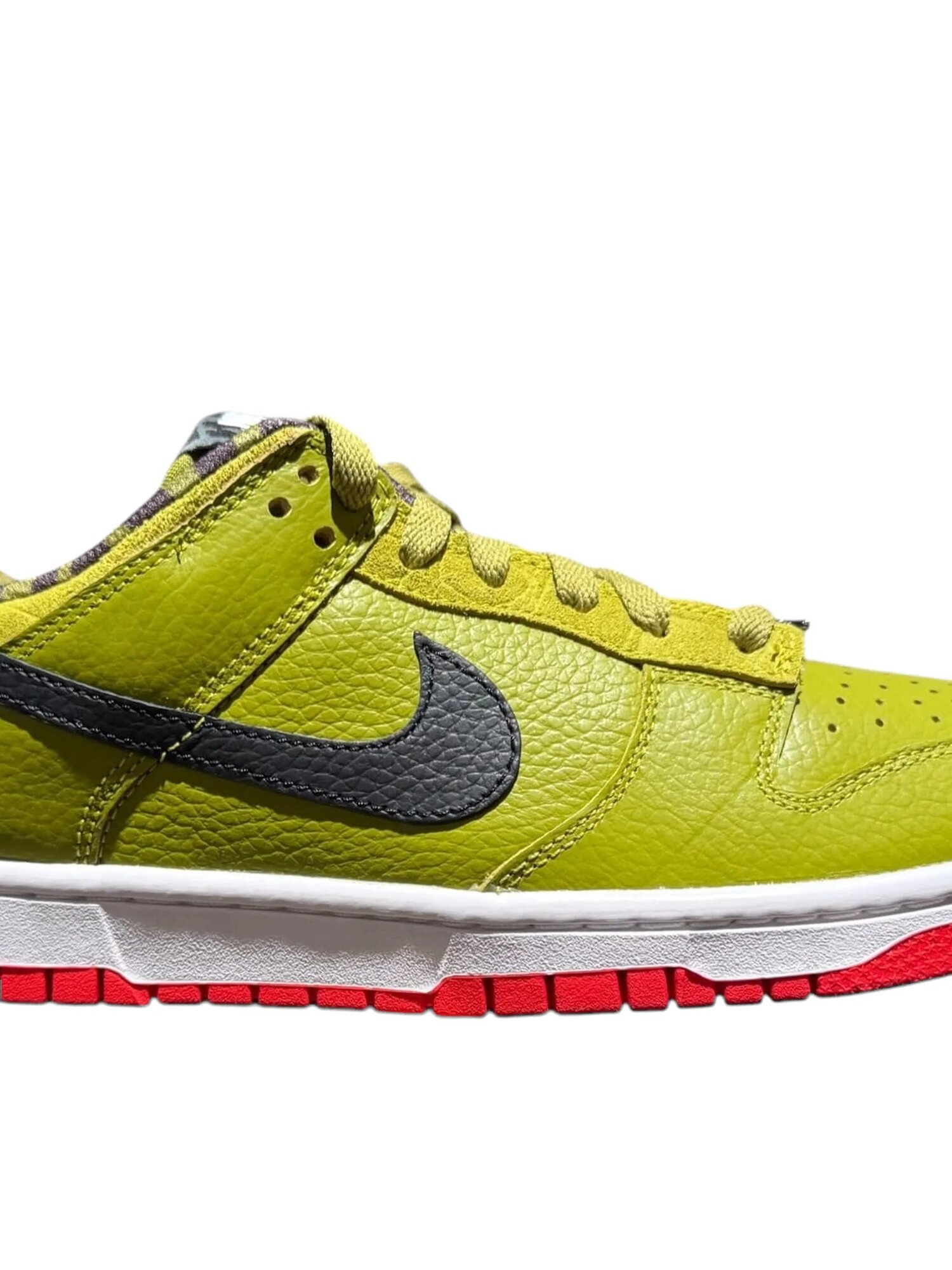 Кроссовки NIKE Dunk Low Retro SE, размер 8.5 US, зеленый, — фото 1