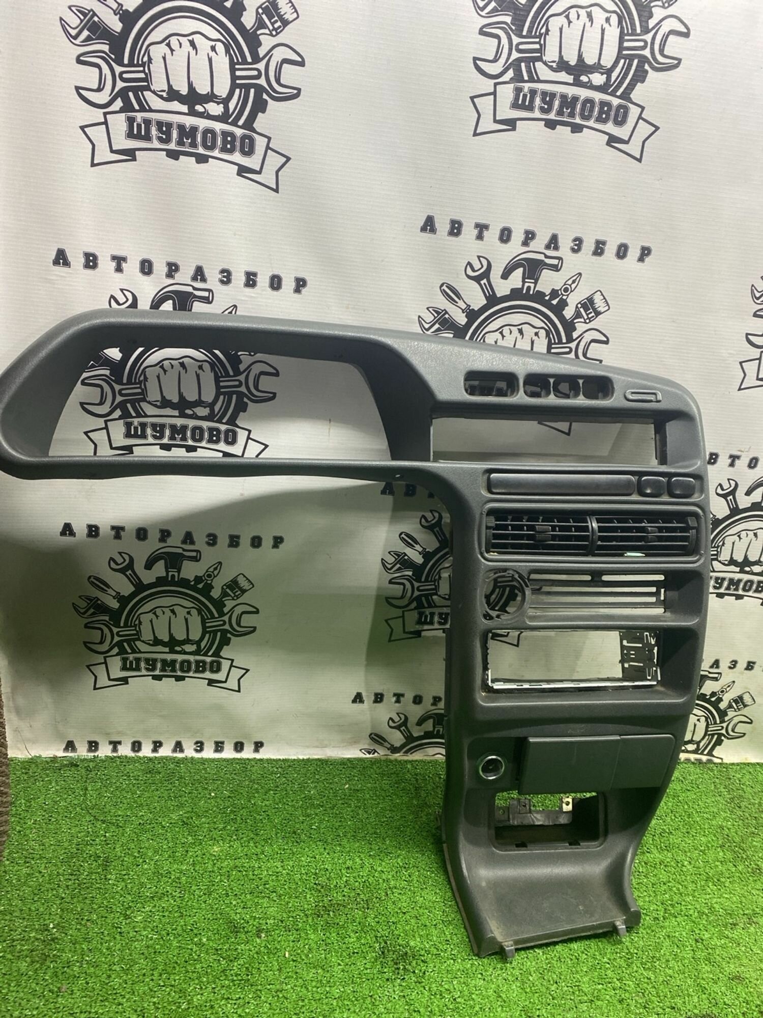 Центральная консоль ВАЗ (LADA) 2114 Samara 2006 с пробегом