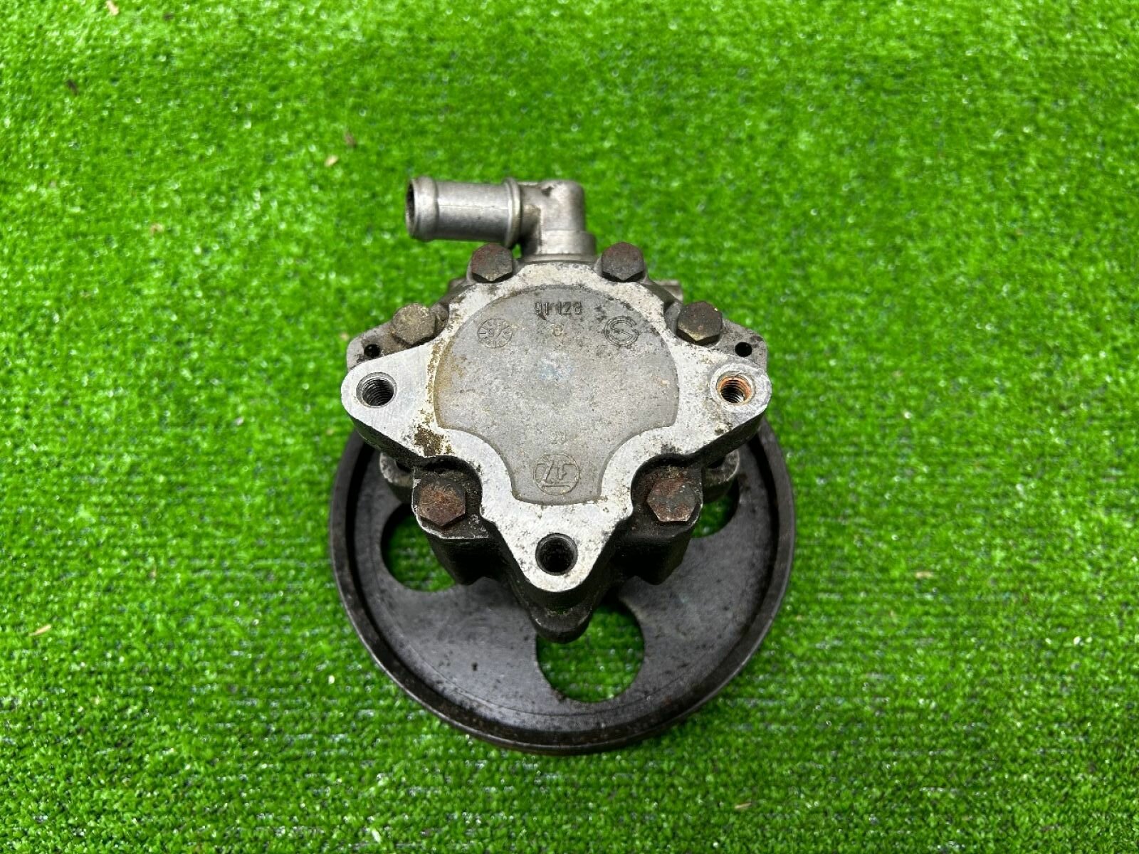 Насос гидроусилителя руля Peugeot 406 седан PSALFX