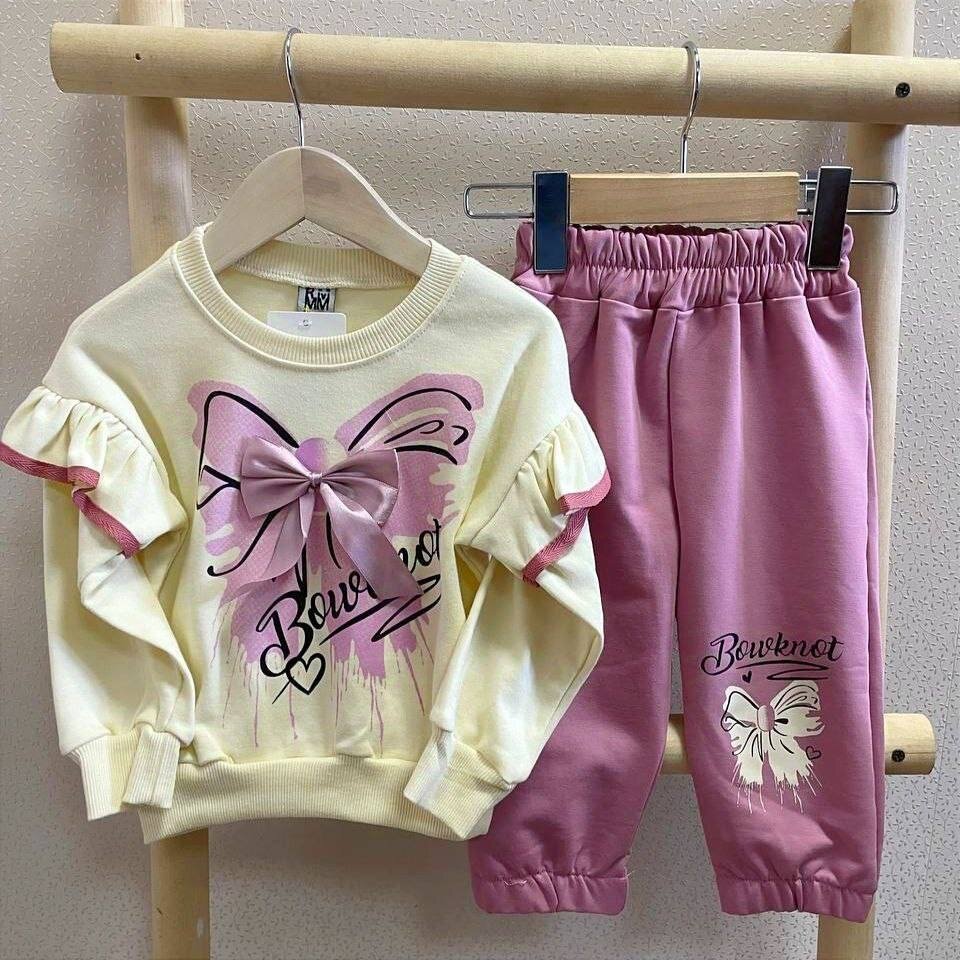 Комплект одежды