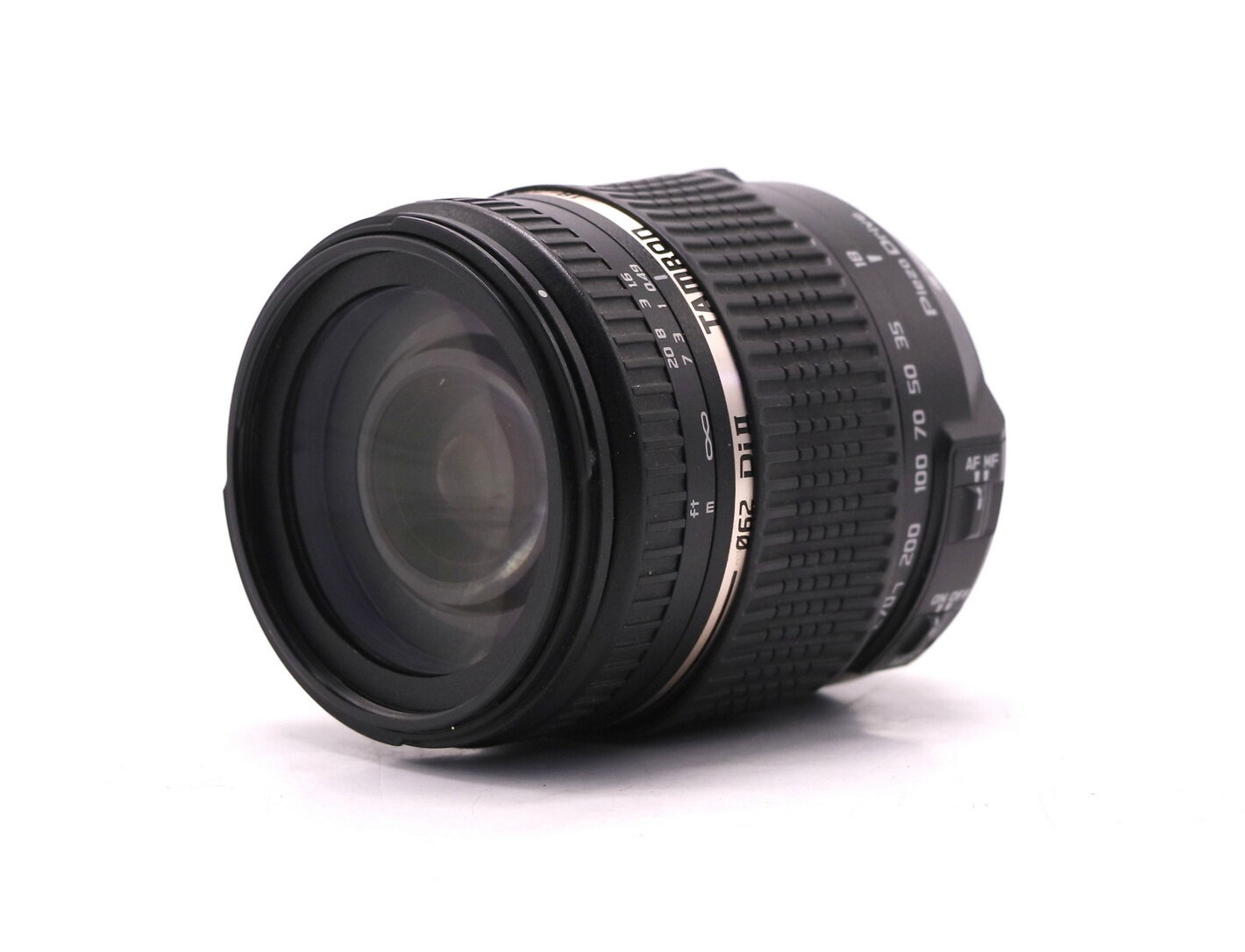 Tamron AF 18-270mm f/3.5-6.3Di II VC PZD (B008) для Nikon
