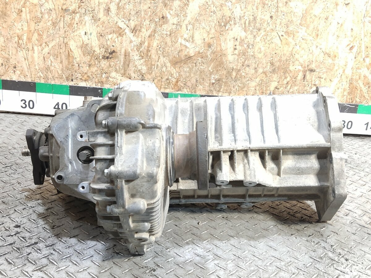 Коробка раздаточная VOLKSWAGEN Touareg 2002 2010 0AD341011C