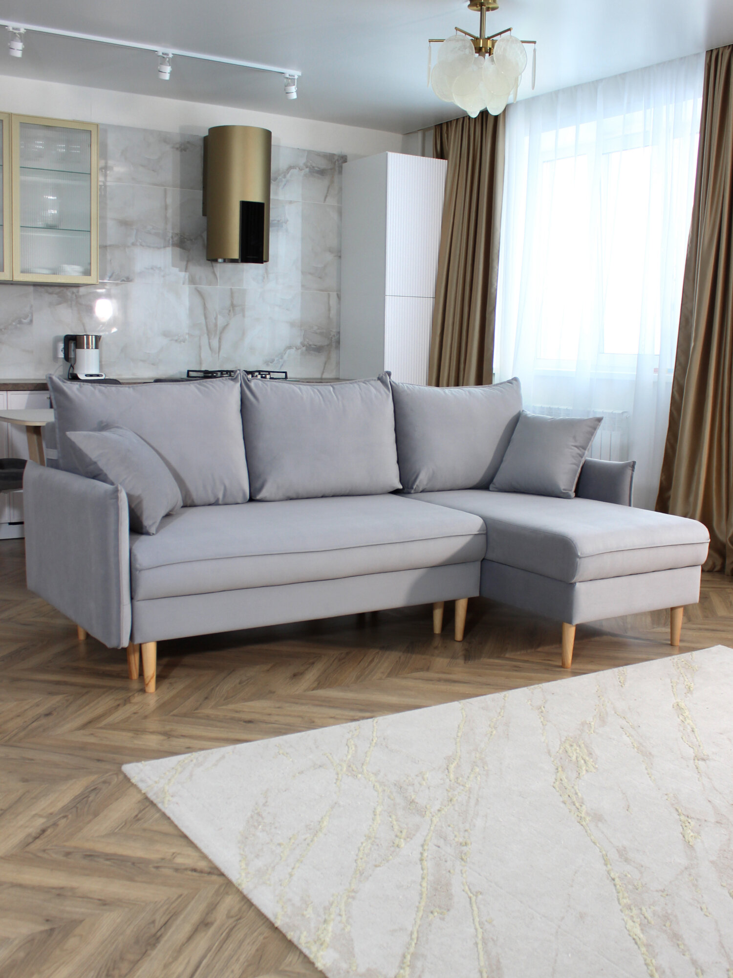 Диван-кровать угловой Фьорд с оттоманкой светло-серый, правый угол, механизм Тик-так, 216х145х95 см