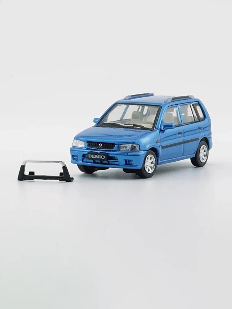 WELLY Мазда 1994 Metro 1/64 B