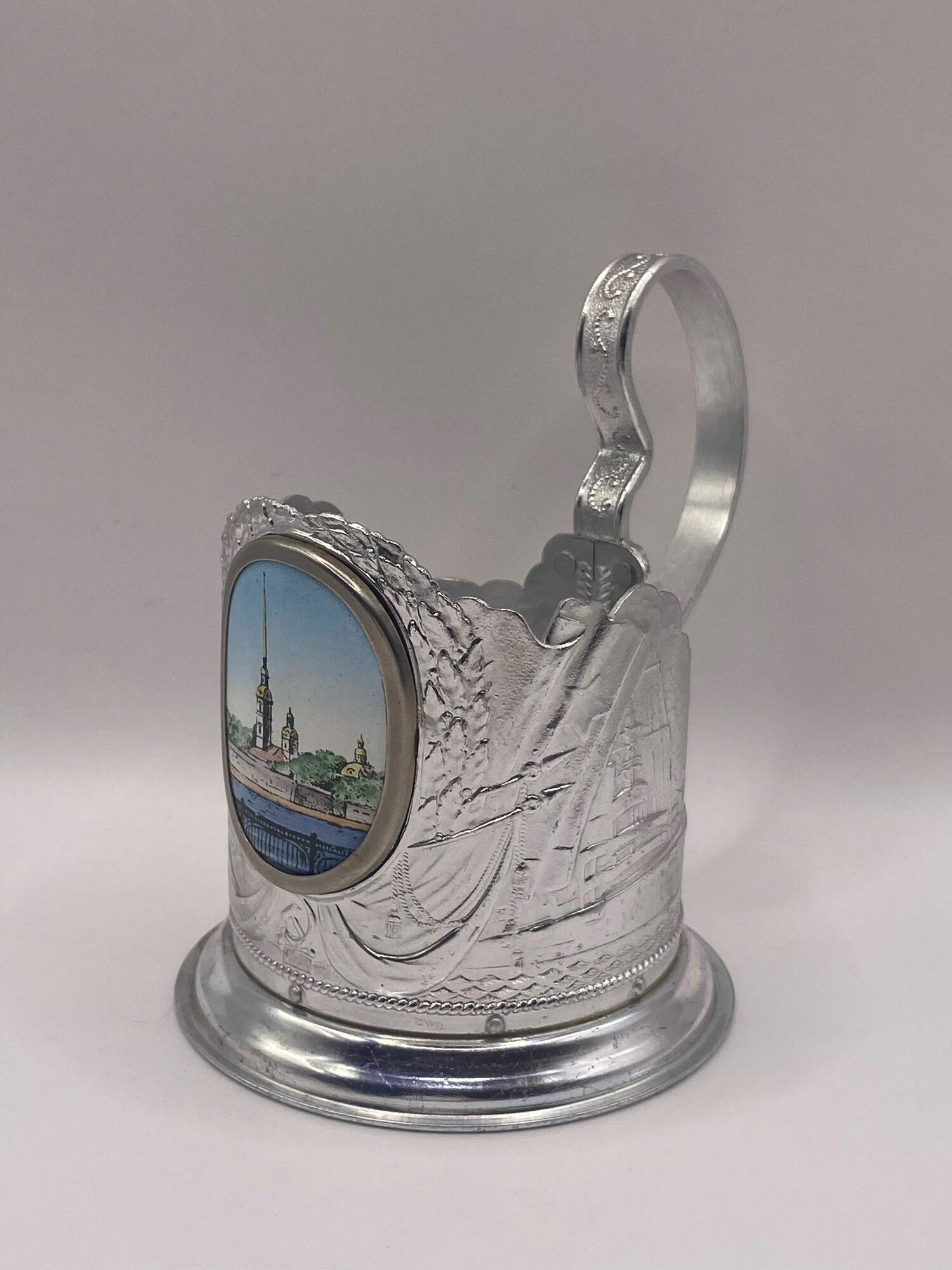 Подстаканник "Петропавловская крепость". СССР. К 250-ти летию Санкт-Петербурга. Алюминий, эмаль. Ленэмальер.