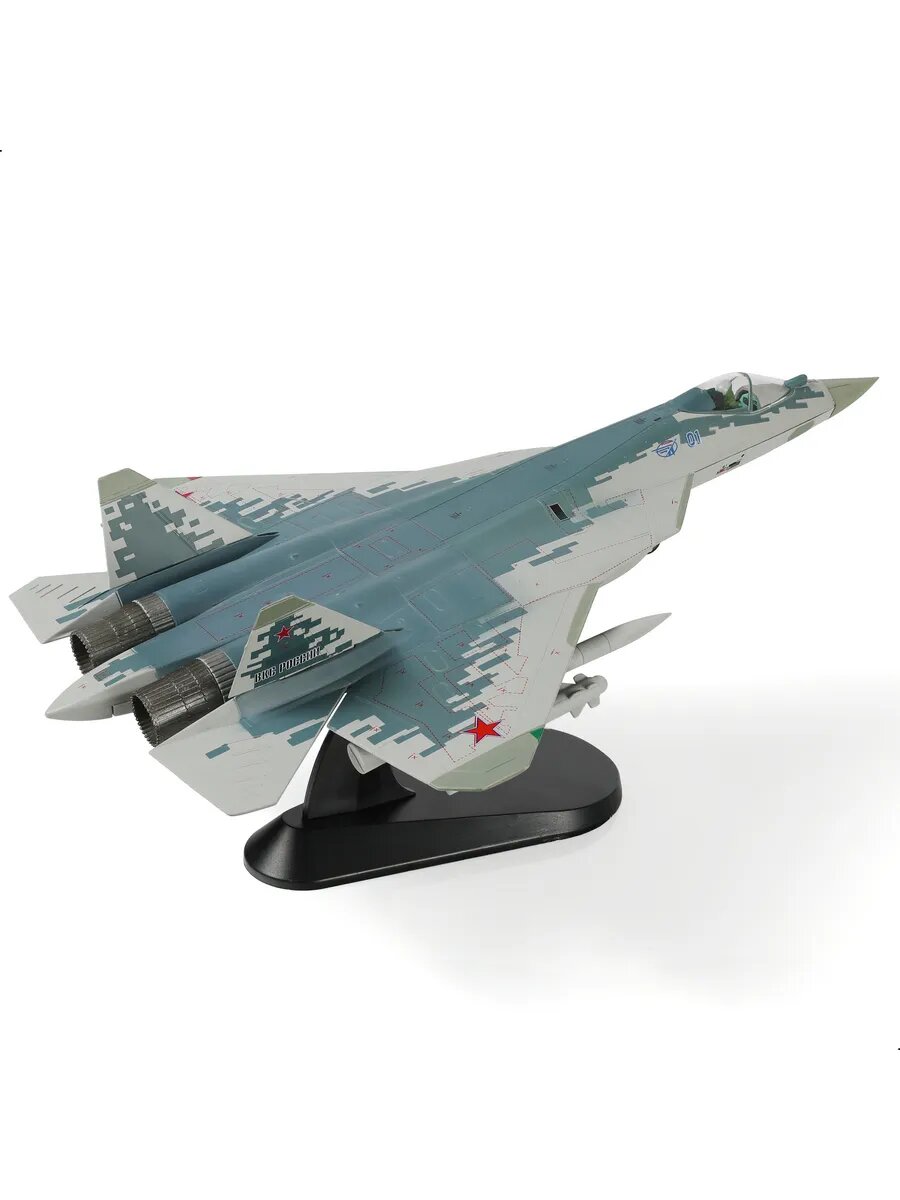 Модель самолета Су-57 1:72 металл истребитель 5 поколения
