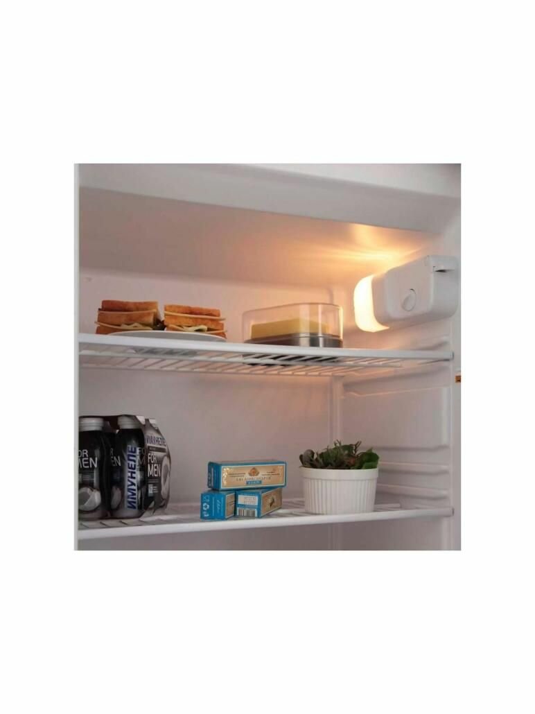 Холодильник Indesit ITD 167 white — фото 1