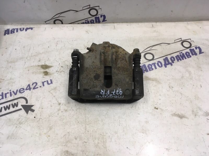 Суппорт тормозной Renault Megane 2004 7701065267 LM K4MT760, передний правый (с пробегом)