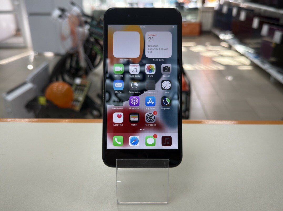 Смартфон Apple iPhone 7 Plus 128Gb(Б.У)