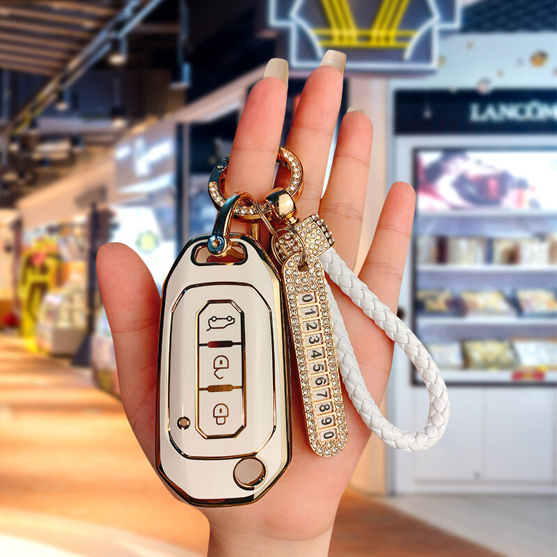 Складной чехол для ключей Ford Lingjia белый с белым алмазным шнуром и золотой номерной табличкой, совместимый с Focus