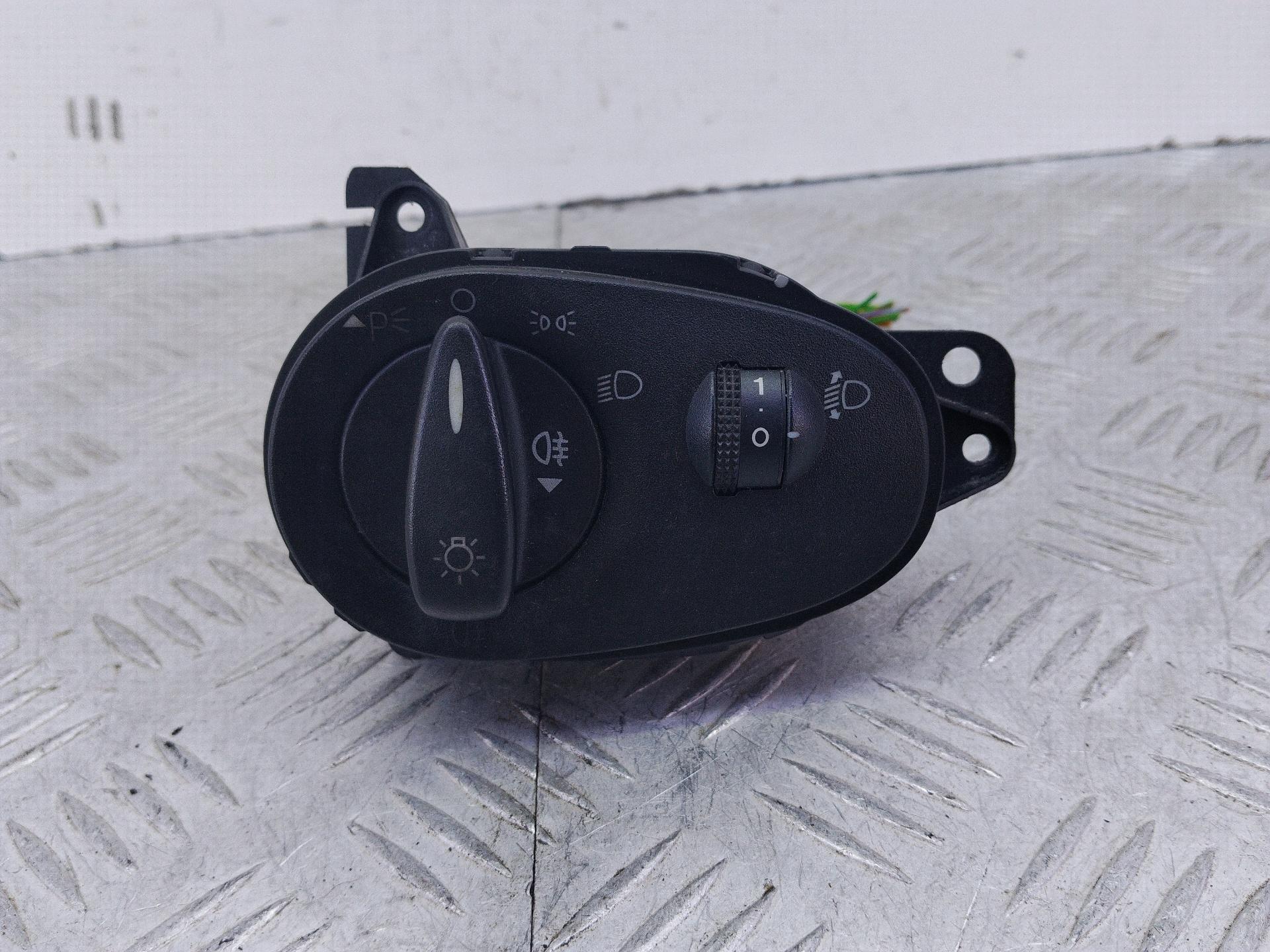 Переключатель света Ford Focus 1 (1998 - 2001) 98AG13A024CH