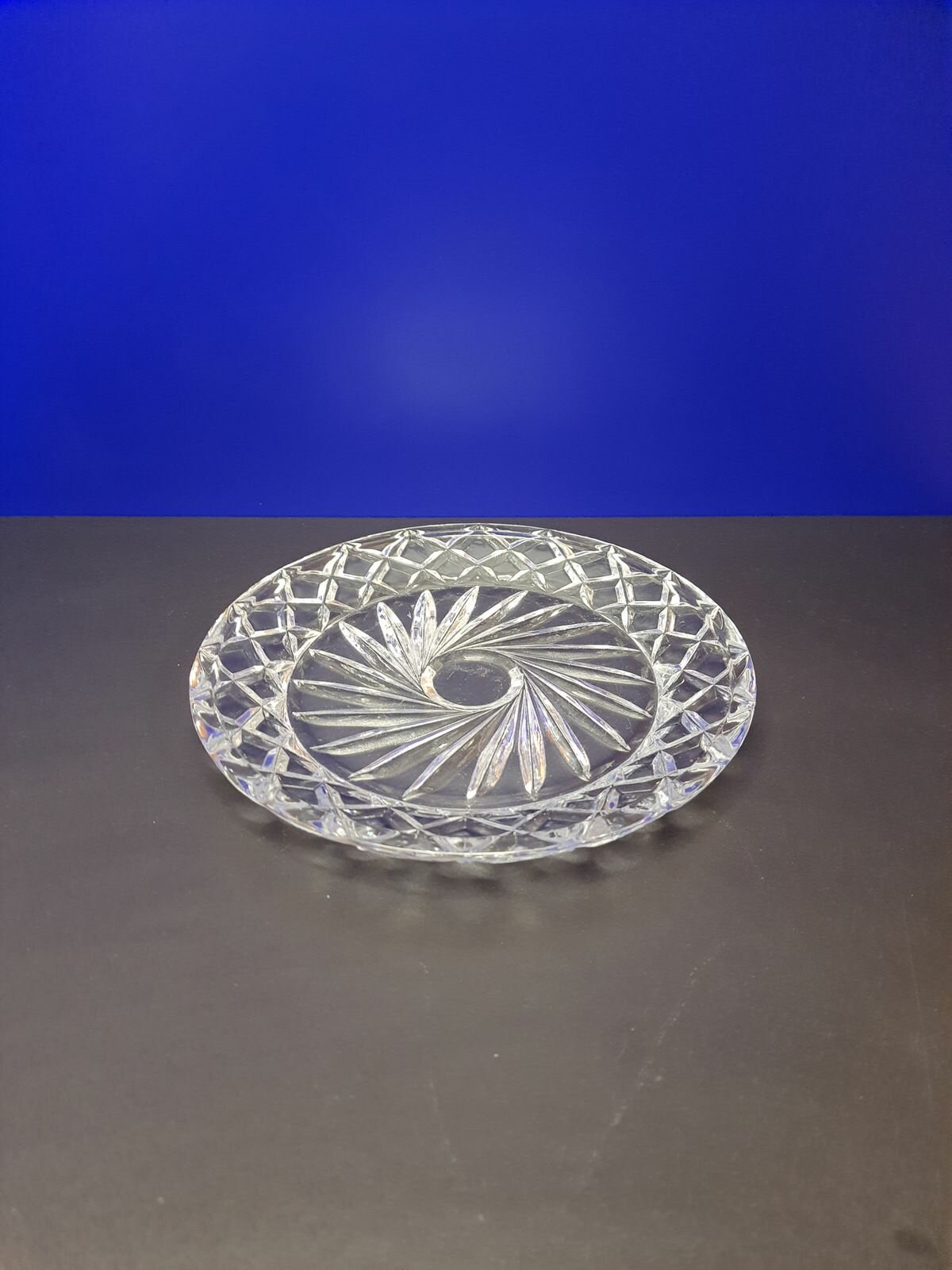 Винтажное хрустальное десертное блюдо, 19см, Богемия, Чехословакия, 70е