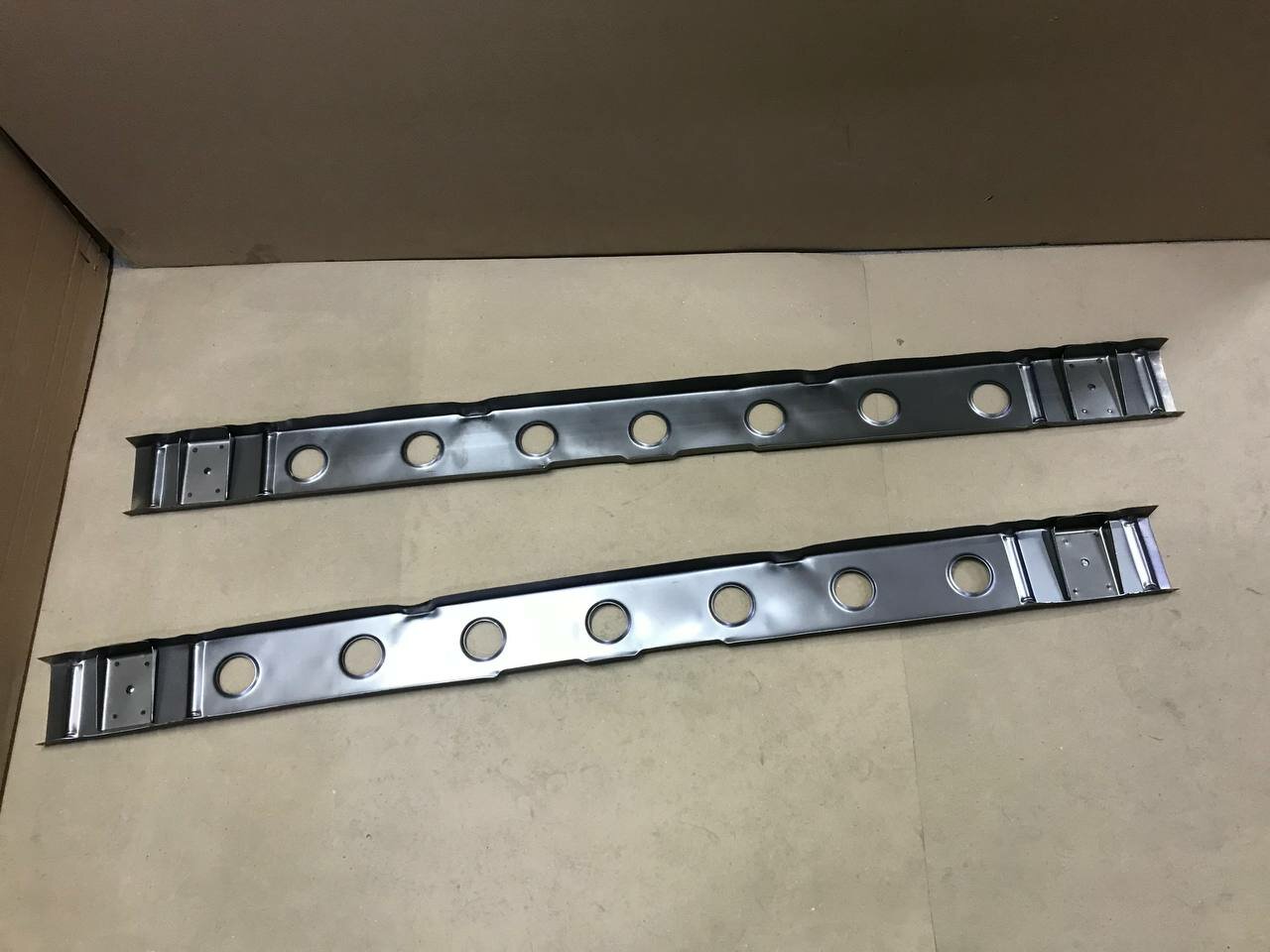 Усилитель порога короба кузова 1-шт ГАЗ 2410, 3110, 31105 Волга 3102