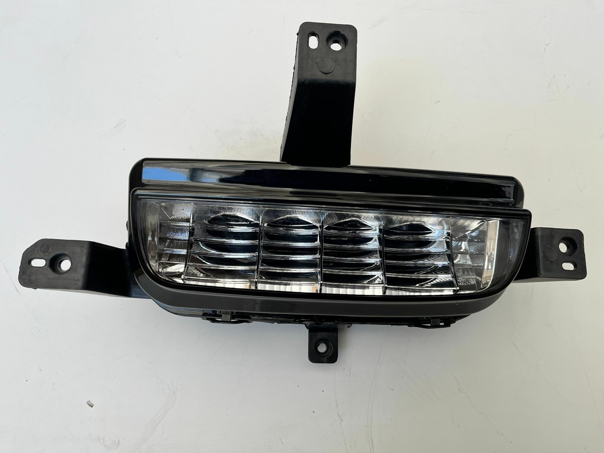 Фара противотуманная левая CHERY Exeed VX [2.0 16V 7AMT внедорожник] 605000165AA