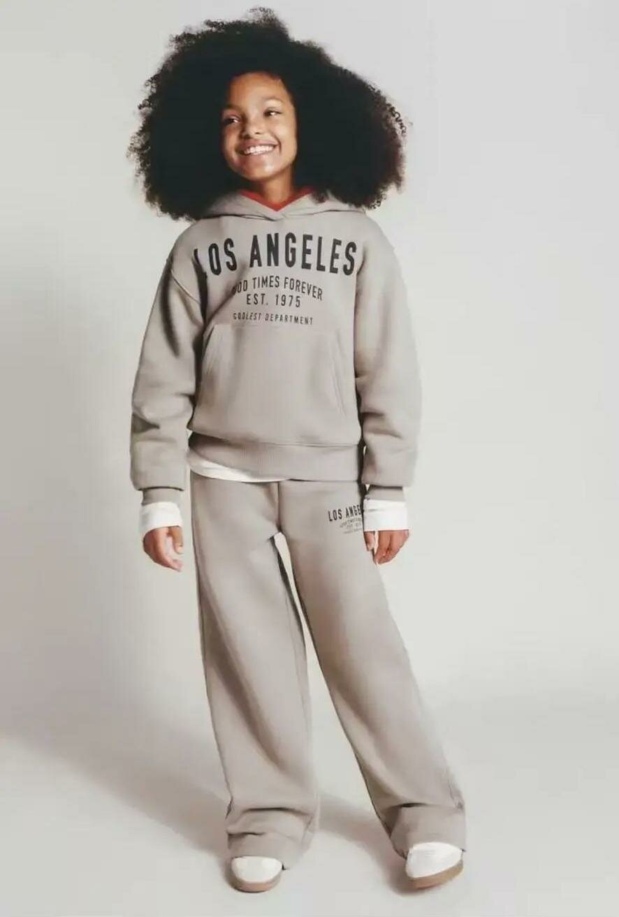 Костюм спортивный