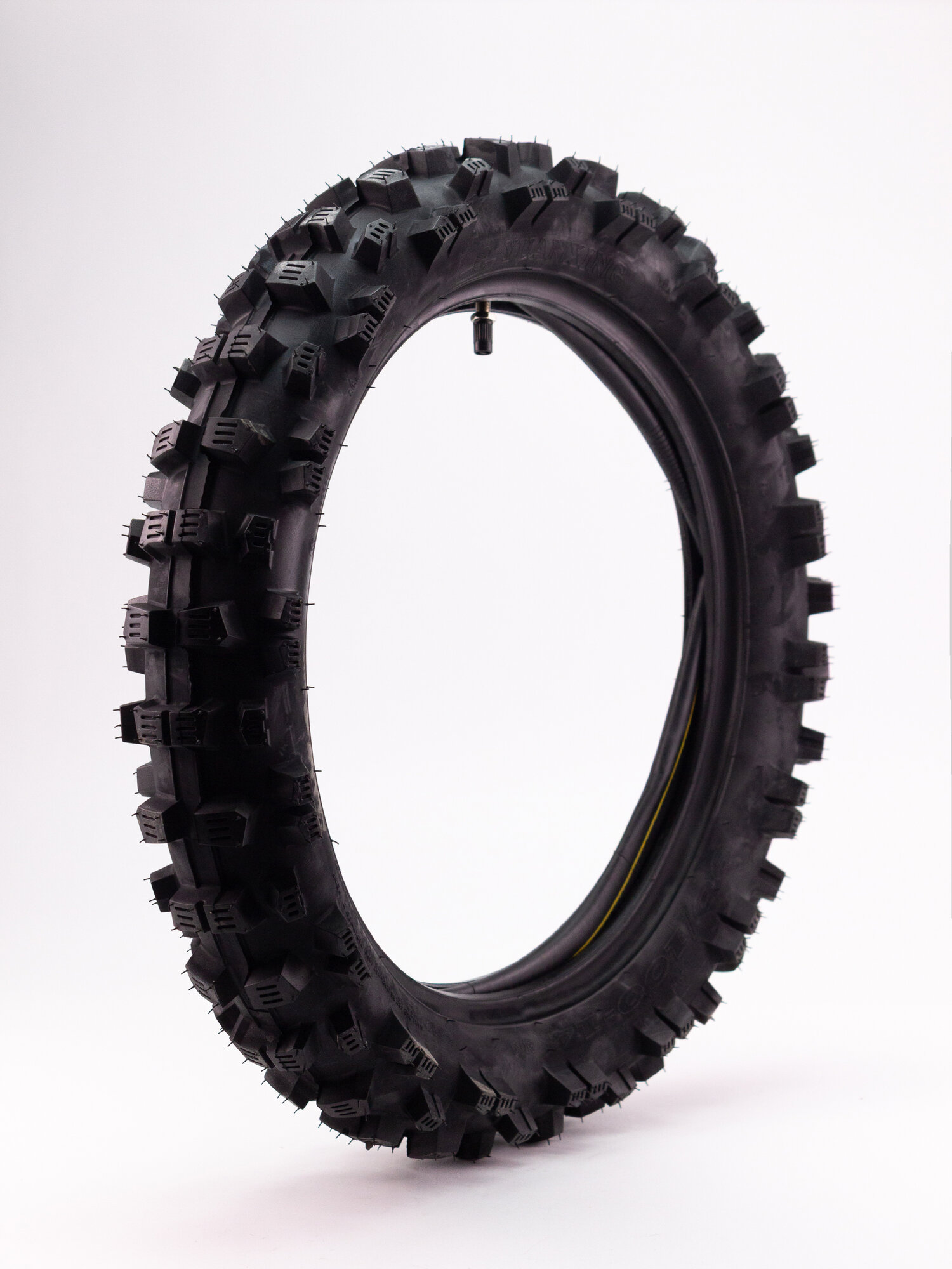 Покрышка мото 14" 90/100-14 Yuanxing P-394-01 задняя для питбайка