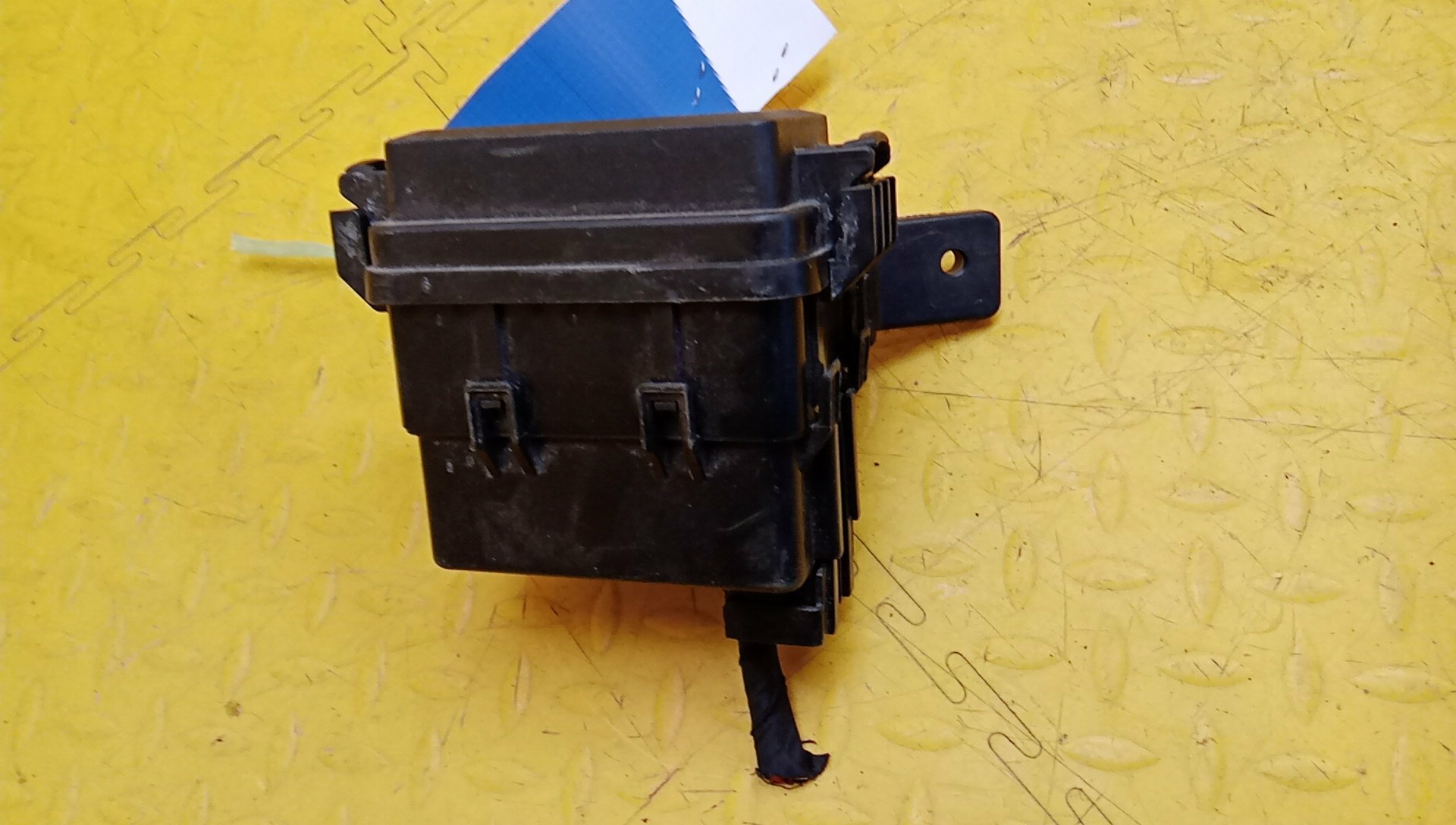 Блок предохранителей Santa Fe (TM) Hyundai 919A5S1500