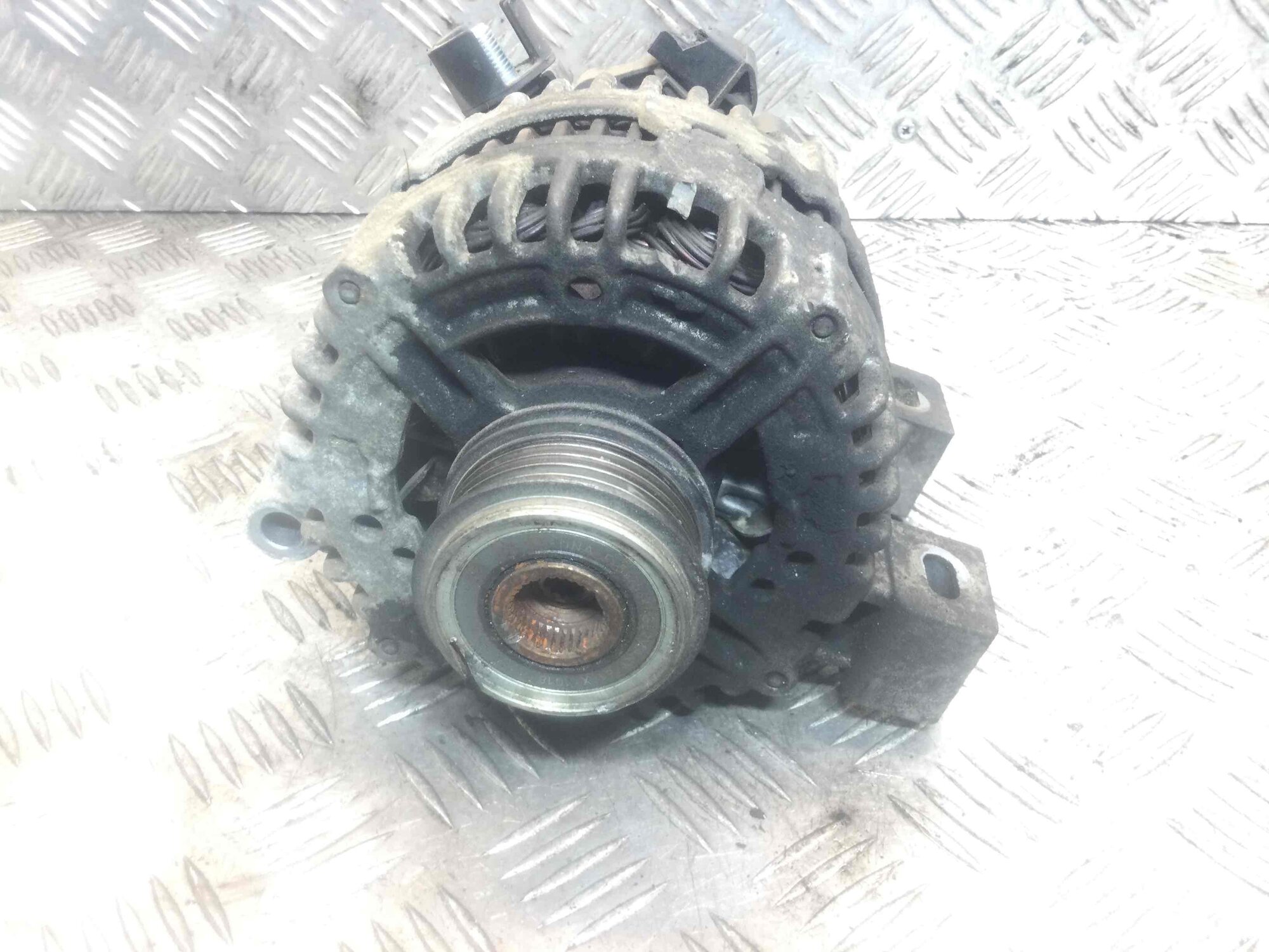 Б/У Генератор Volvo V70 3 поколение (2007-2013) 2008 г.