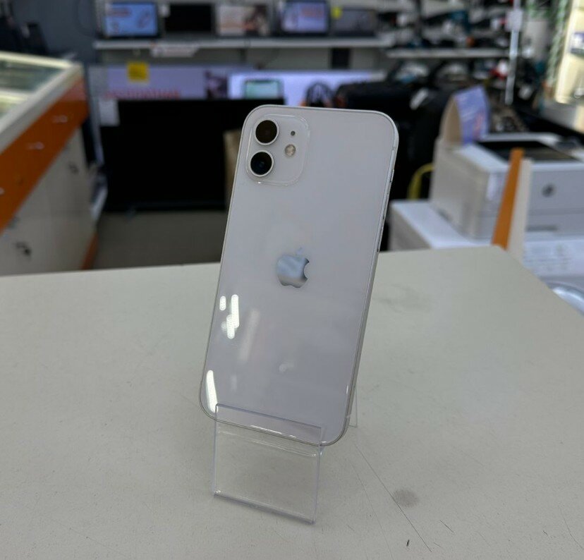 Смартфон Apple iPhone 12 64 ГБ, SIM+E-SIM, белый, Б/У, Уценка,