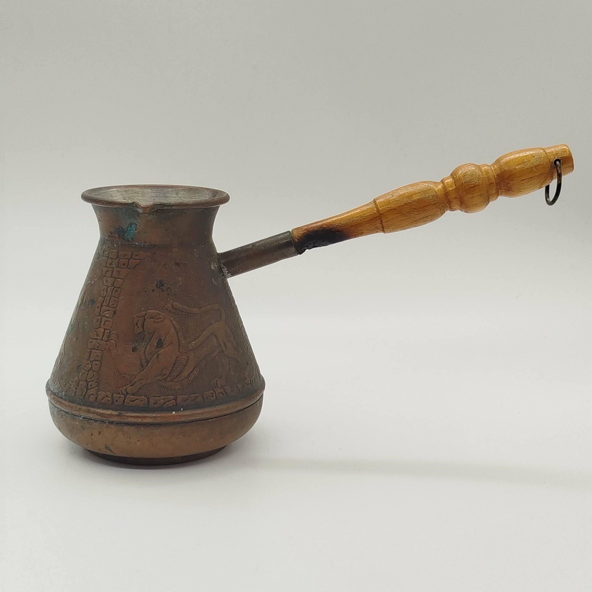Турка (джезва) для кофе "Лев" с деревянной ручкой, ИП Кулешов А. Г, медь, дерево