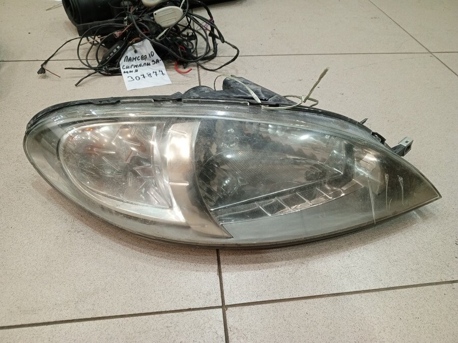 Фара правая от Chevrolet Lacetti J200 2003-2013