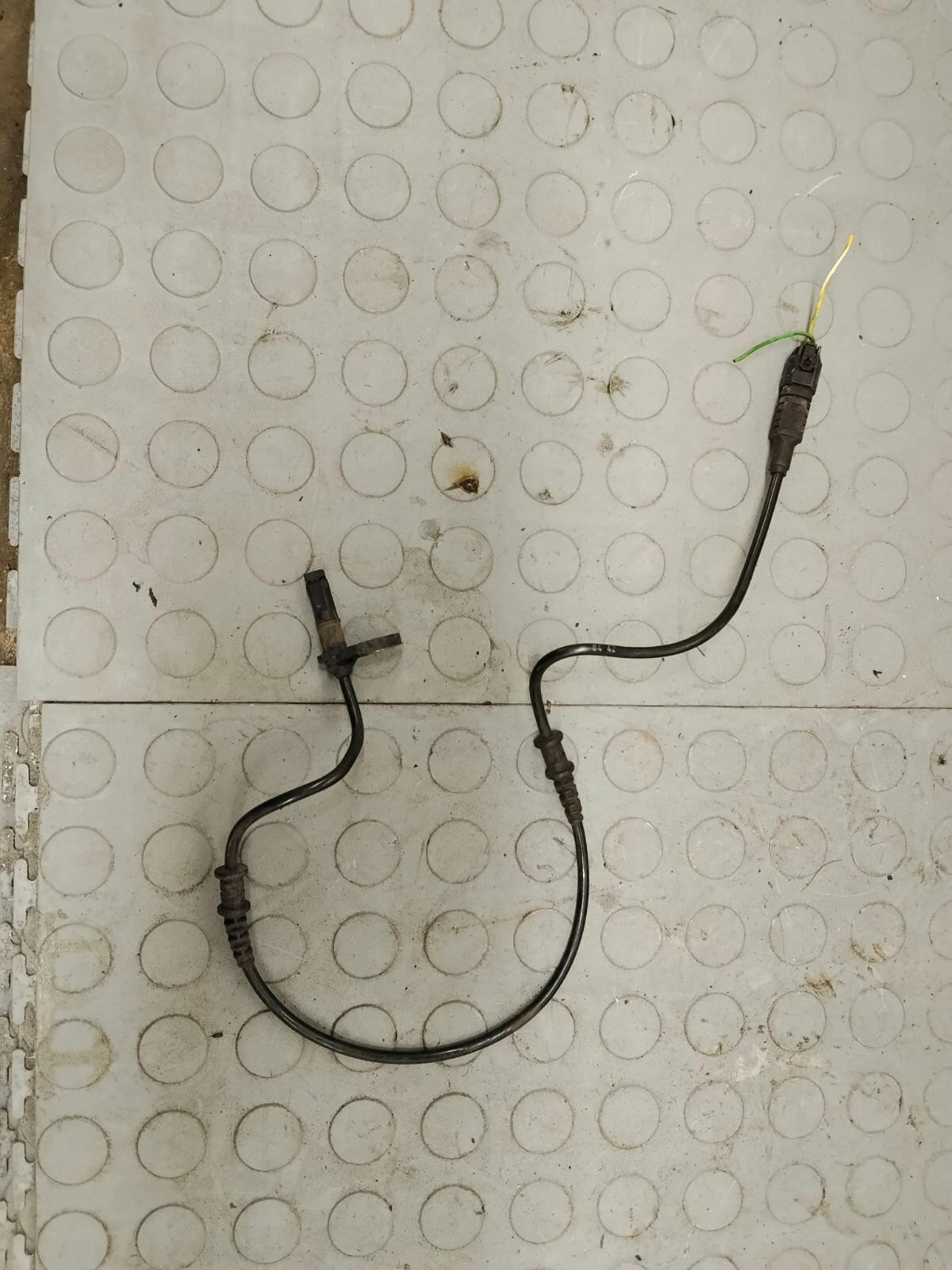 Датчик ABS MERCEDES BENZ E-CLASS W211