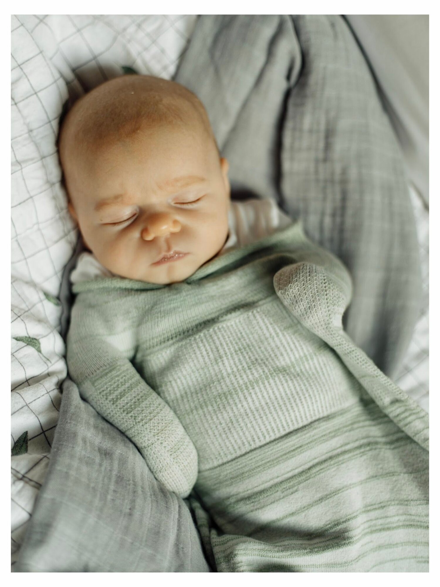 Пелёнка-кокон для моментального засыпания младенцев