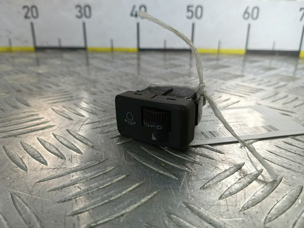 Кнопка регулировки фар Б/У для HONDA Accord VII рестайлинг (2005—2008) 35820-SED-E11