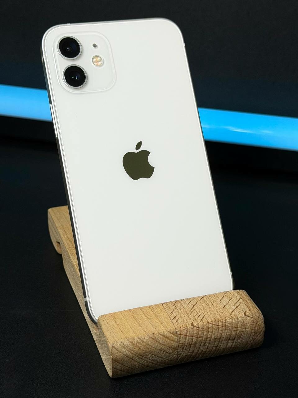Смартфон Apple iPhone 12 128 ГБ, nano-SIM + eSIM, белый