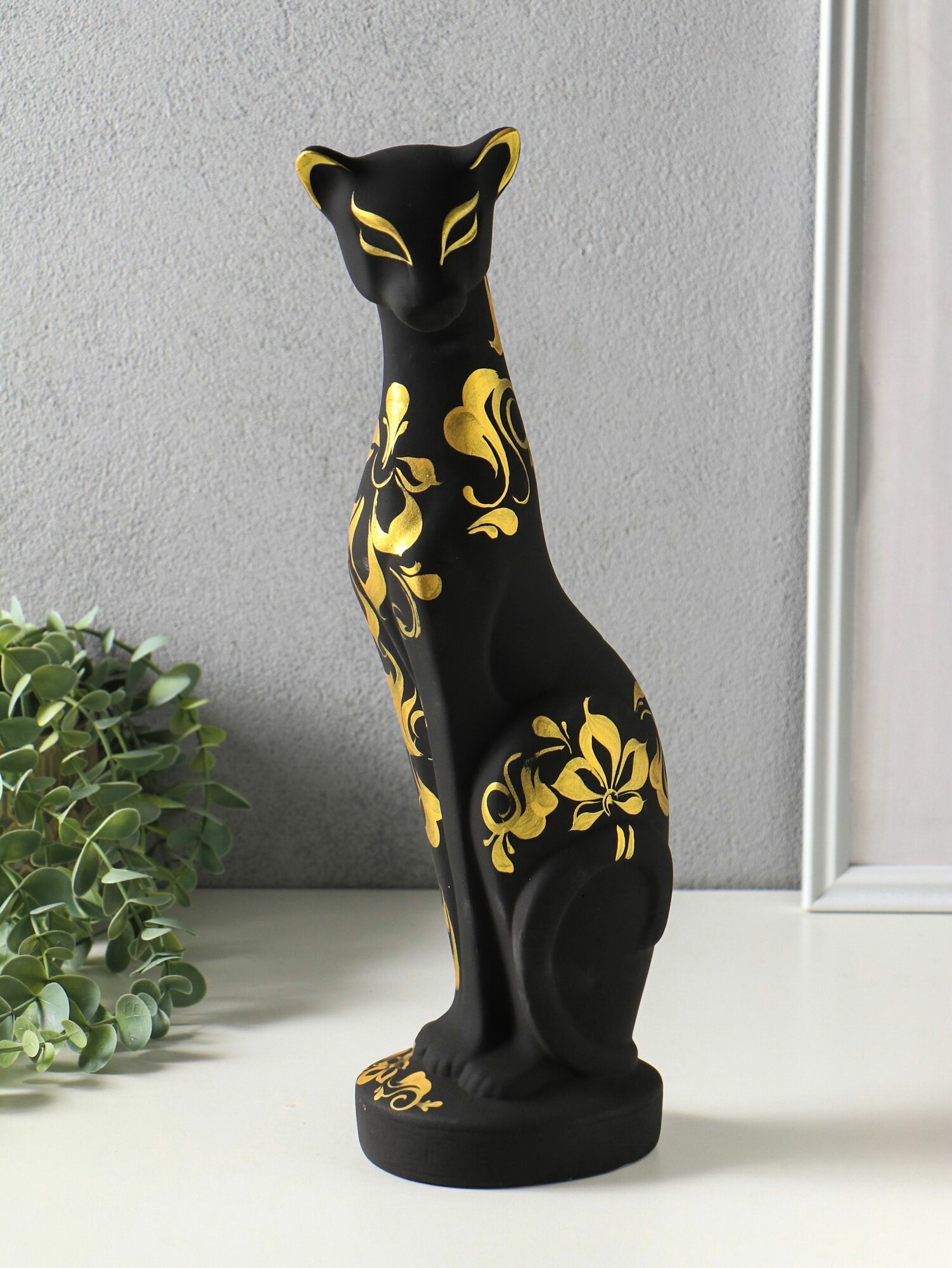 Копилка для денег "Кошка Багира", 37 см, чёрный, цвет: золотистый