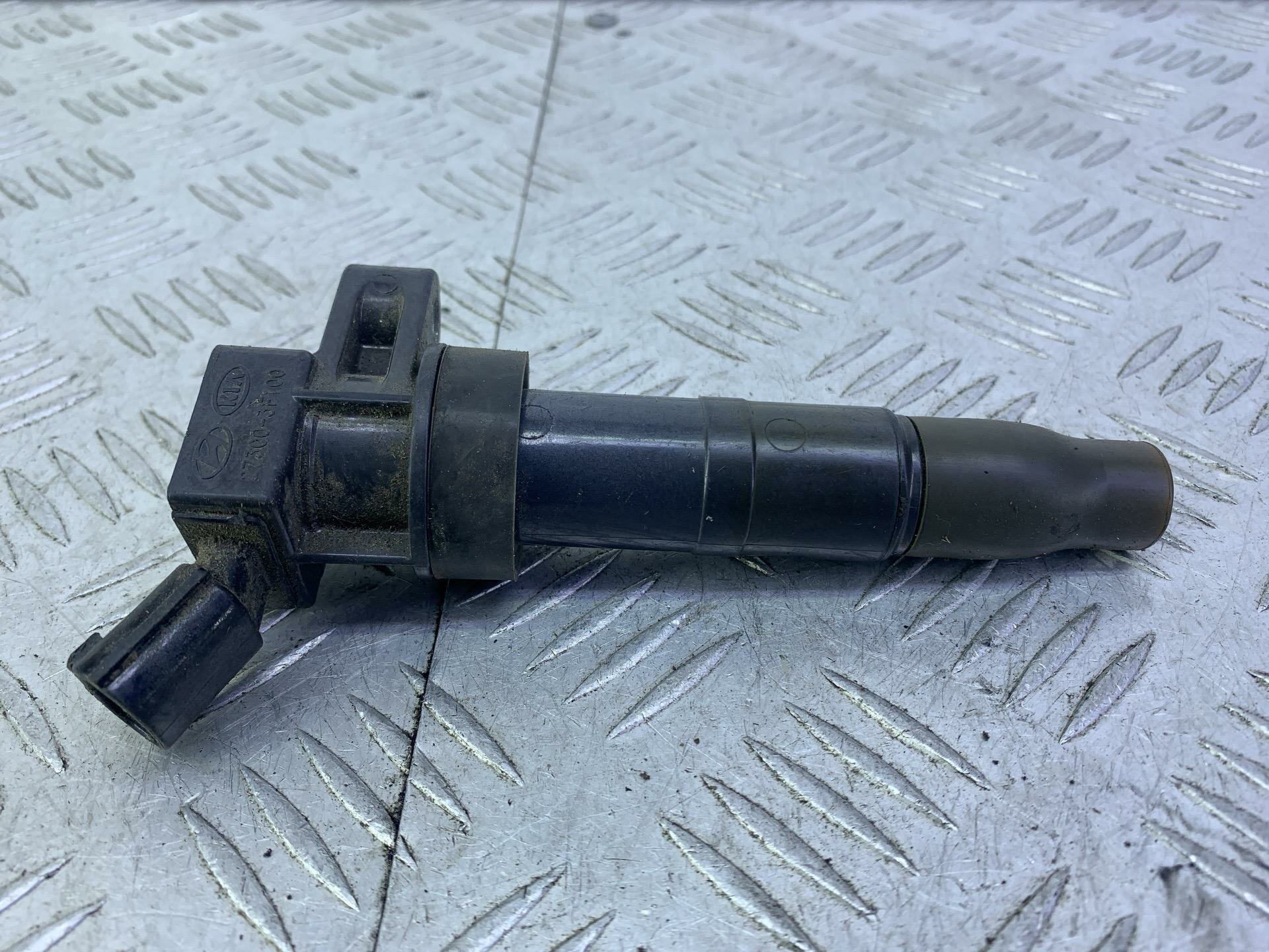 Катушка зажигания Hyundai Solaris (2010 - 2014) 27300-3F100