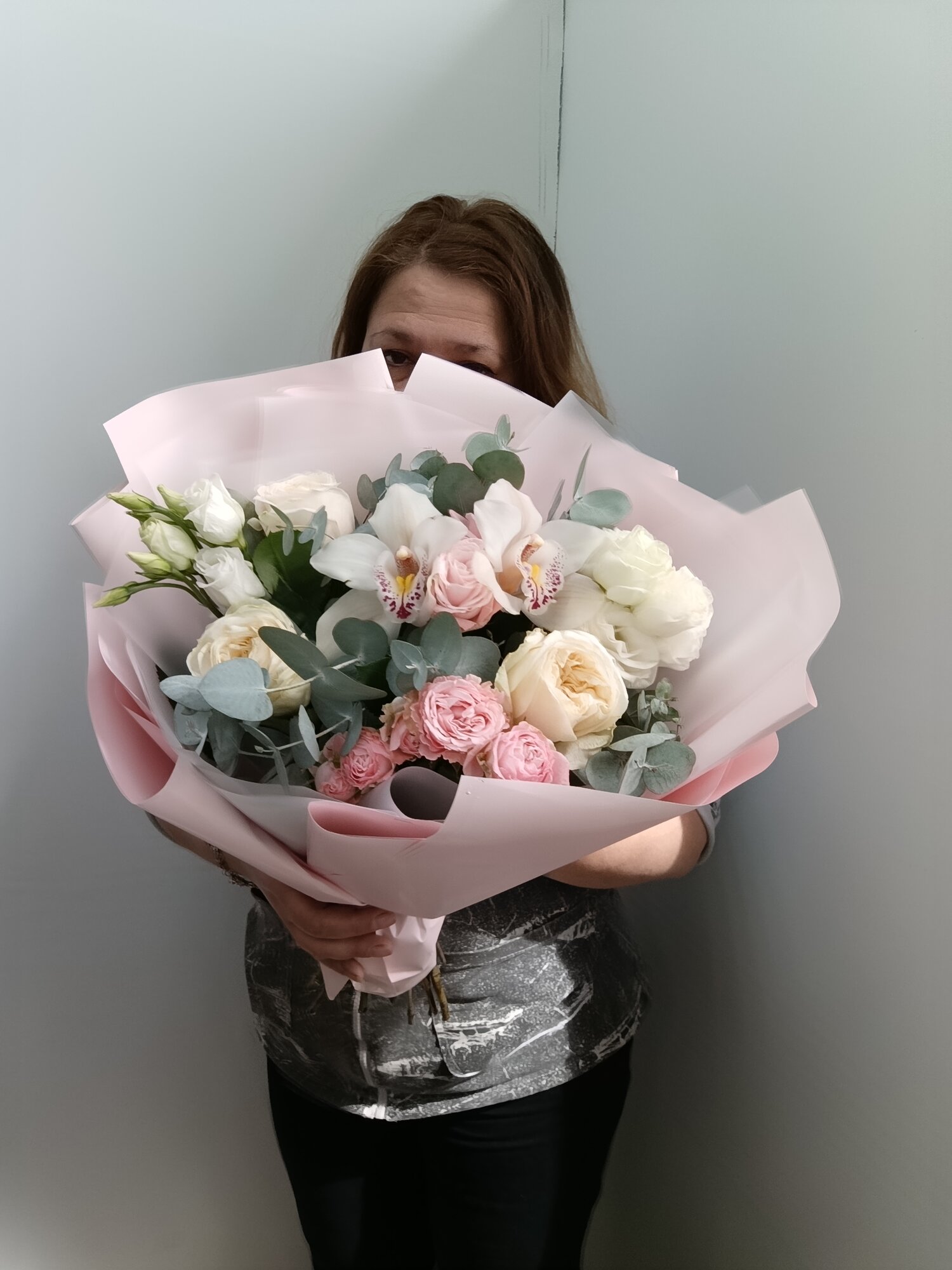 Букет "Авторский", 50см, роза, кустовая роза, орхидея, эустома