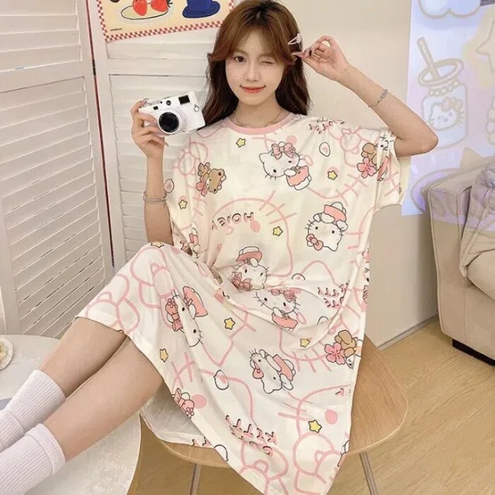 Летняя ночная рубашка Hello Kitty с короткими рукавами, милое свободное платье средней длины с мультяшным рисунком для девочек. Домашняя одежда.