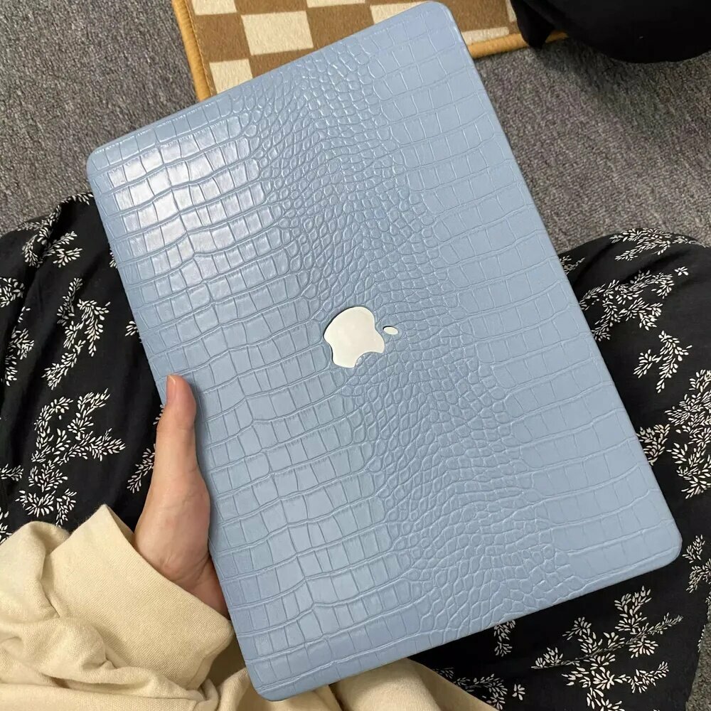 Жесткий кейс Macbook Чехол-накладка Case для Air 13,6" M2/M3/M4 (A2681 A3113 A3240) Крокодил