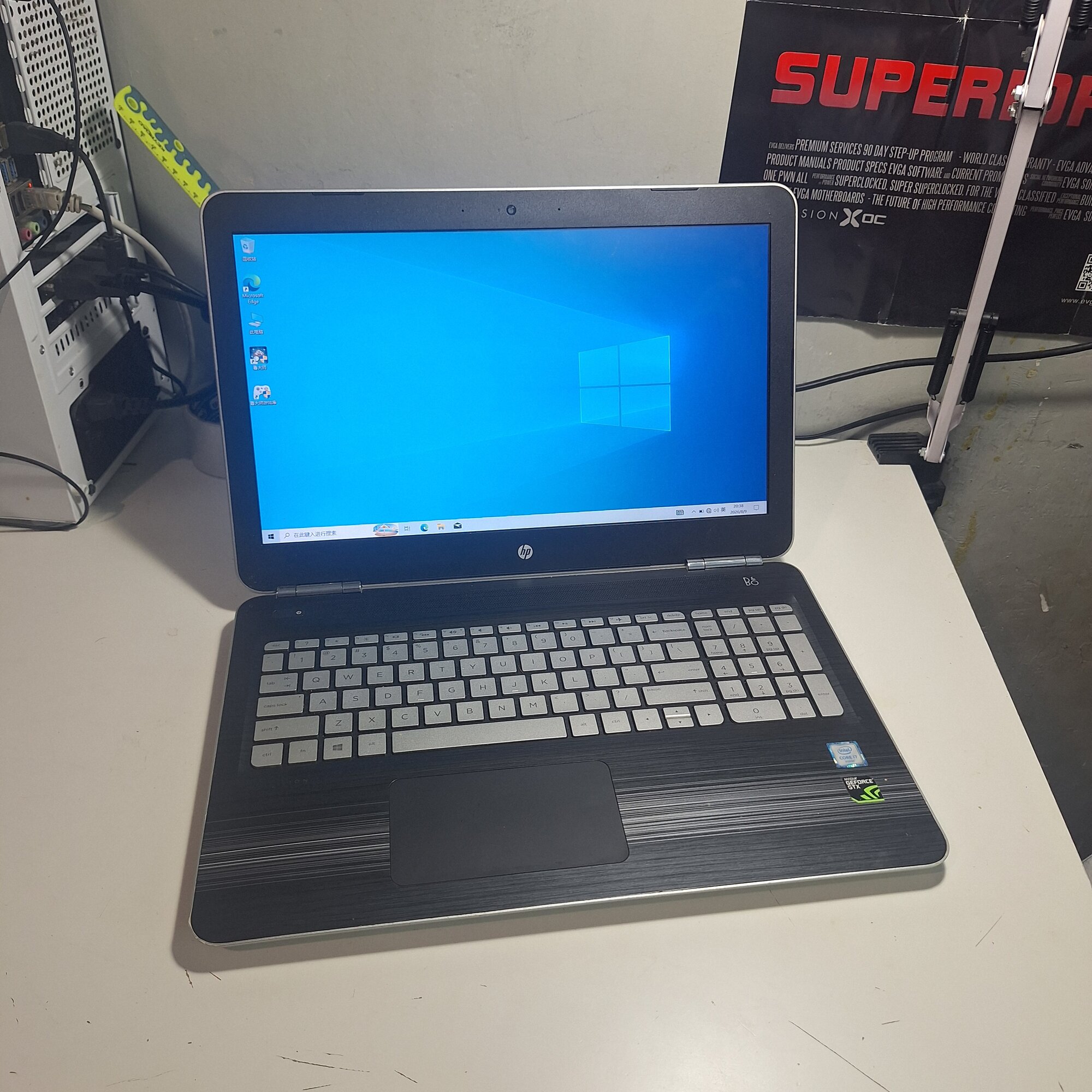 Игровой ноутбук HP GTX 1050ti 4gb, I7-7700HQ, 16gb, SSD 256GB 15.6" FullHD