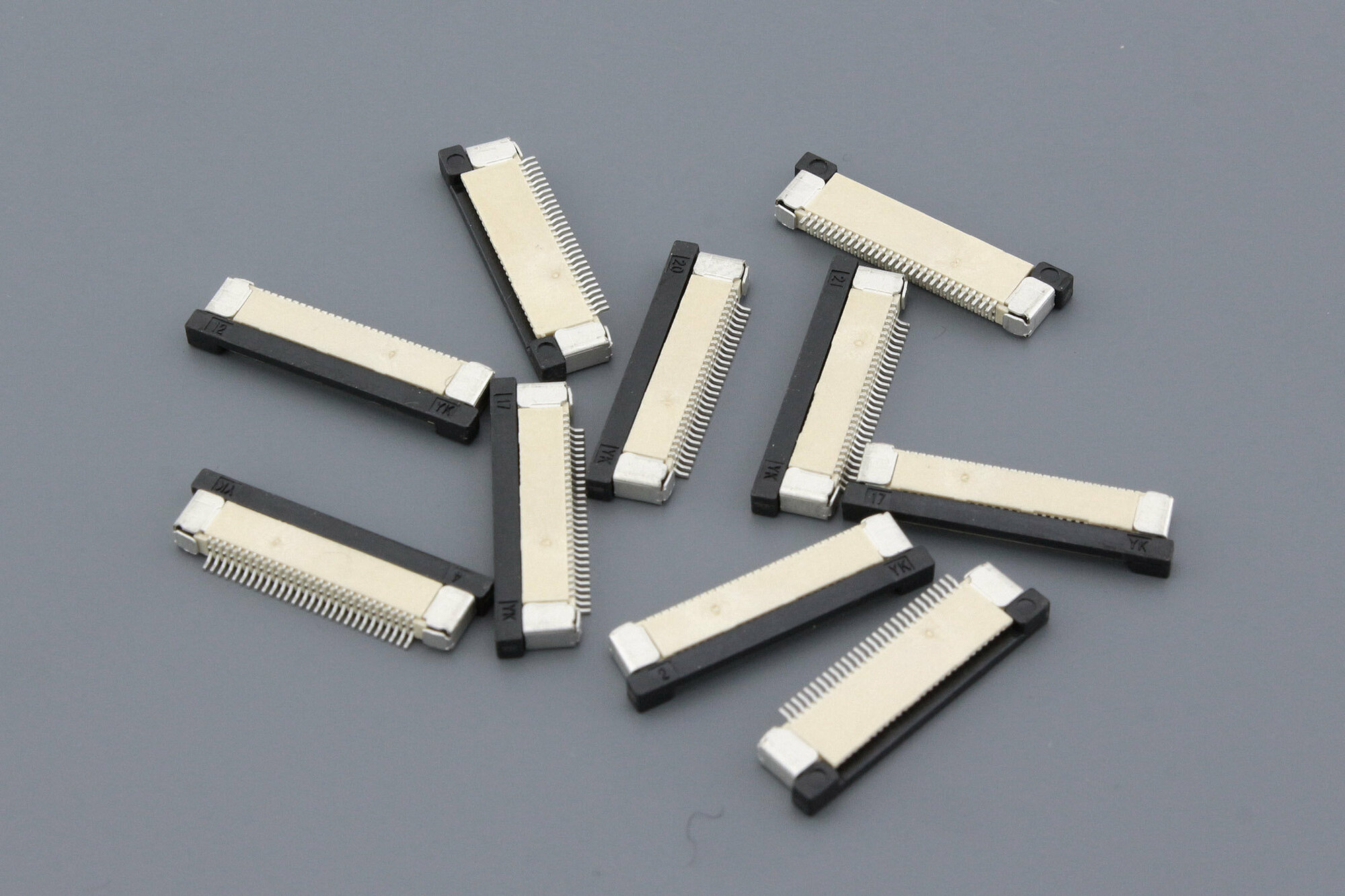 Разъем FPC Half Coverage Bottom Contact 0.5K-BX-28PWB 28 pin высота 2мм шаг 0,5мм 10 шт