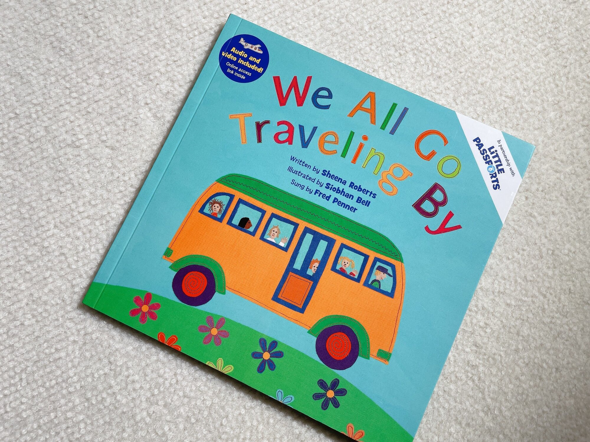 We all go traveling by/Отсканируйте код для прослушивания аудио