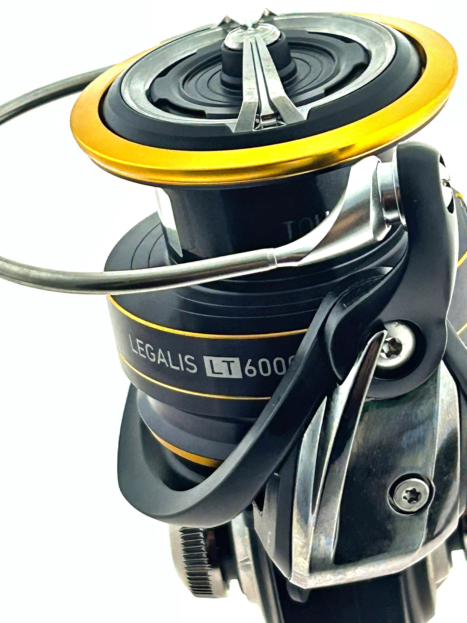 Рыболовная катушка безынерционная Daiwa 20 Legalis LT 6000 с передним фрикционом