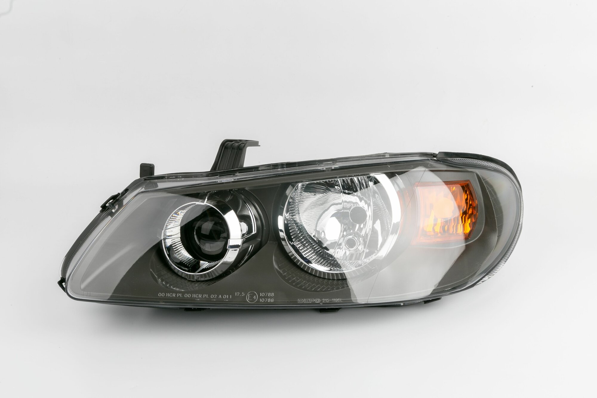 Фара левая для Ниссан Альмера 2002->, oem 26060BM701, 26060BM703 арт 2151196LLDEM6