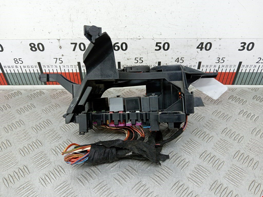 Блок реле Audi Q7 4L арт. 2271475