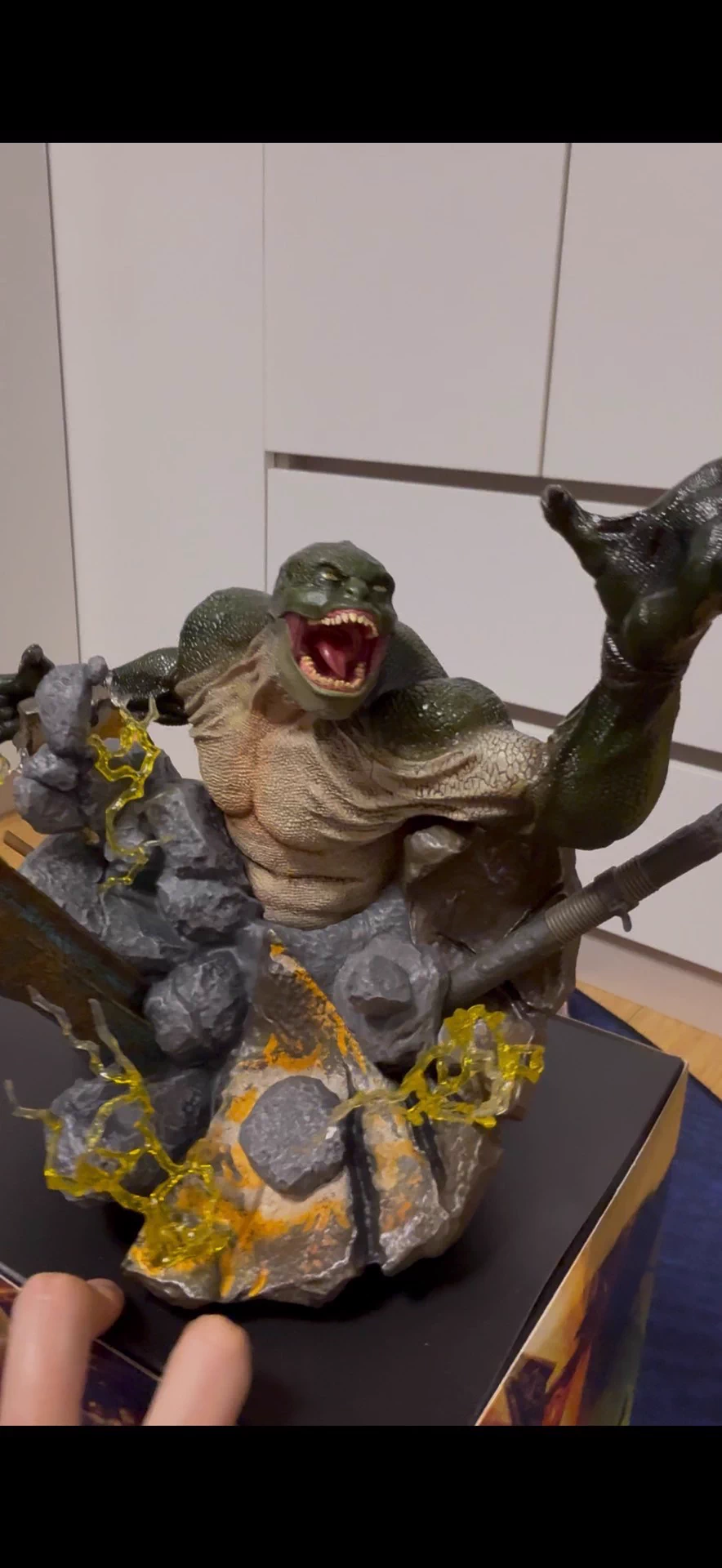Сцена Hot Toys — Ящер (The Lizard) из фильма The Amazing Spider-Man