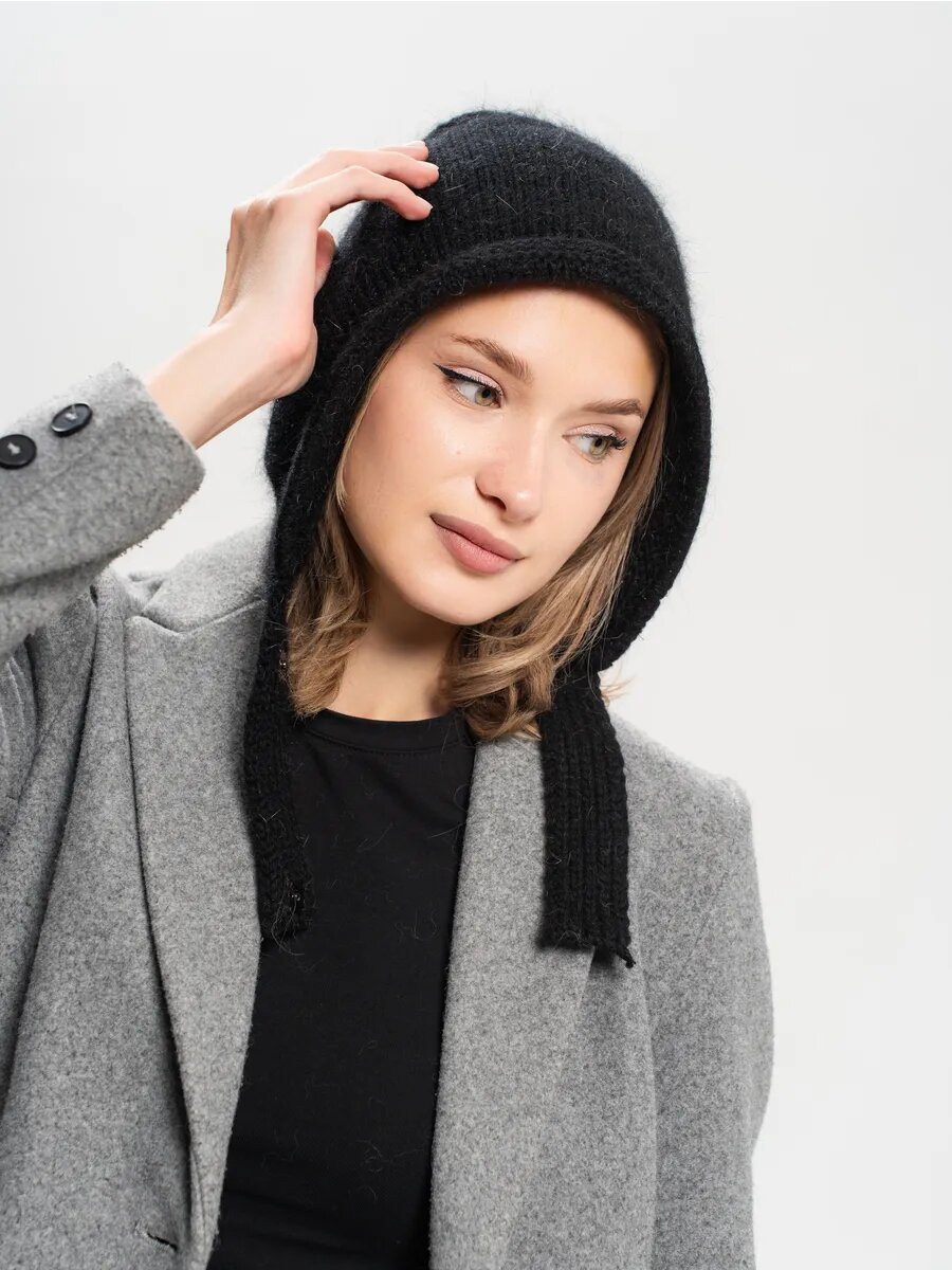 Шапка-бини для женщин