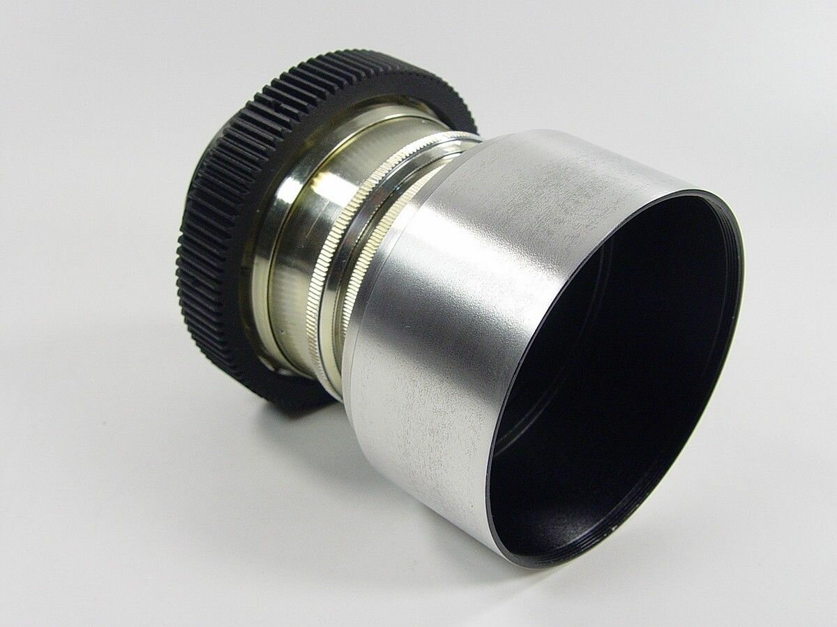 Ранний белый Юпитер-9 f/2 85mm Адаптирован под PL mount Arriflex RED ONE. Комплект