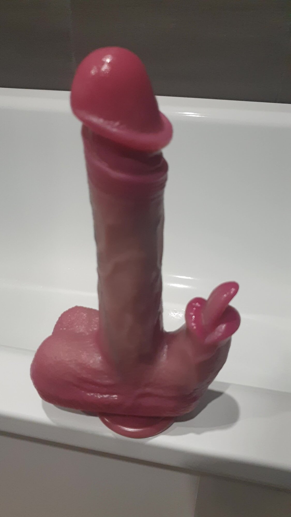 Вибратор женский "Фаллос с Языком", член реалистичный